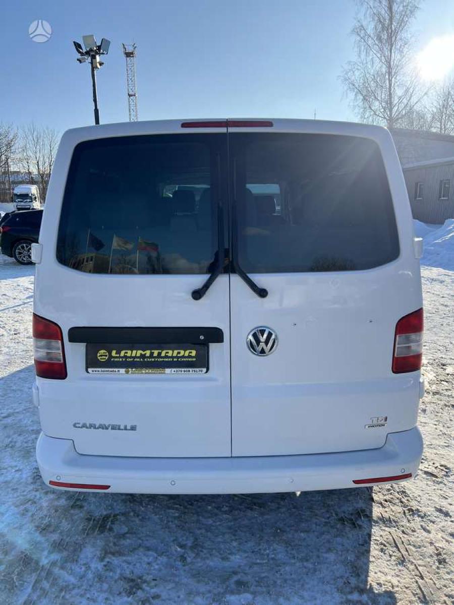 Balts Volkswagen Caravelle 2014 Telšiai, ar dzinēja tilpumu 1.97 L un nobraukumu 414 tūkst. km par 11900 €, foto 7 vietnē AUTOMOTO.COM.LV