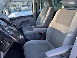 Balts Volkswagen Caravelle 2014 Telšiai, ar dzinēja tilpumu 1.97 L un nobraukumu 414 tūkst. km par 11900 €, foto 12 vietnē AUTOMOTO.COM.LV