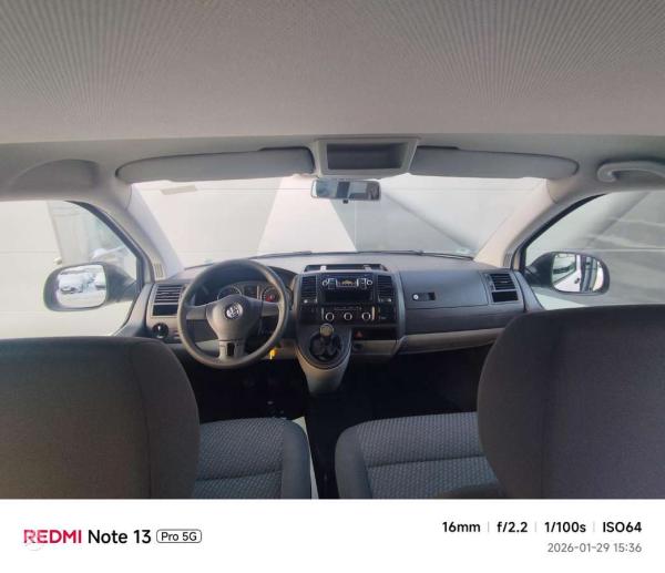 Balts Volkswagen Caravelle 2014 Kauņa, ar dzinēja tilpumu 1.97 L un nobraukumu 244 tūkst. km par 10950 €, foto 2 vietnē AUTOMOTO.COM.LV