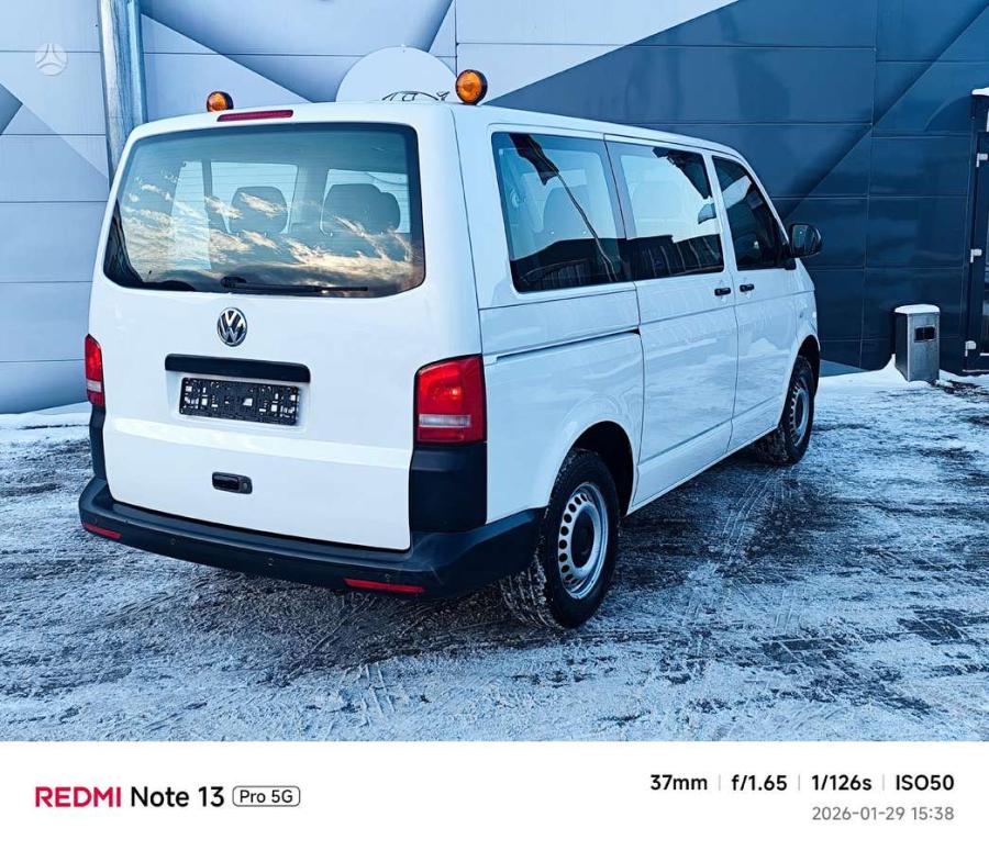 White Volkswagen Caravelle 2014 in Kaunas, with an engine capacity of 1.97 L and mileage of 244 thousand km for 10950 €, photo 11 on AUTOMOTO.COM.LV