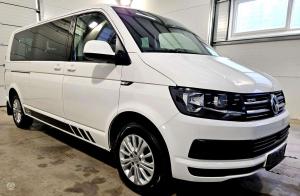 White Volkswagen Caravelle 2019 in Marijampole, with an engine capacity of 1.97 L and mileage of 238 thousand km for 21800 €, photo 3 on AUTOMOTO.COM.LV