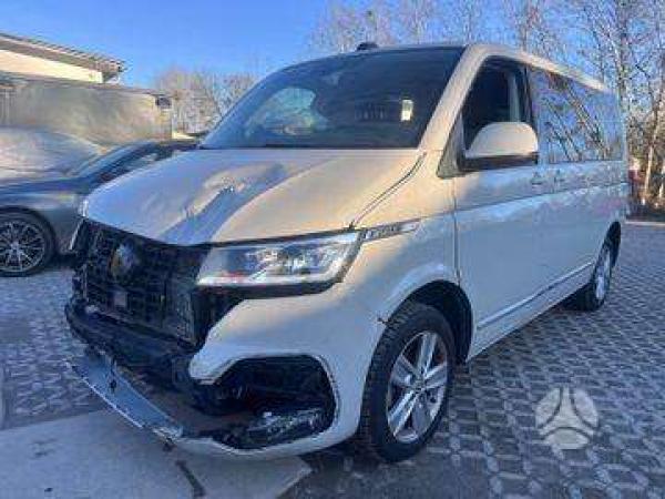 Balts Volkswagen Caravelle 2023 Panevēža, ar dzinēja tilpumu 2.00 L un nobraukumu 25 tūkst. km par 22000 €, foto 1 vietnē AUTOMOTO.COM.LV