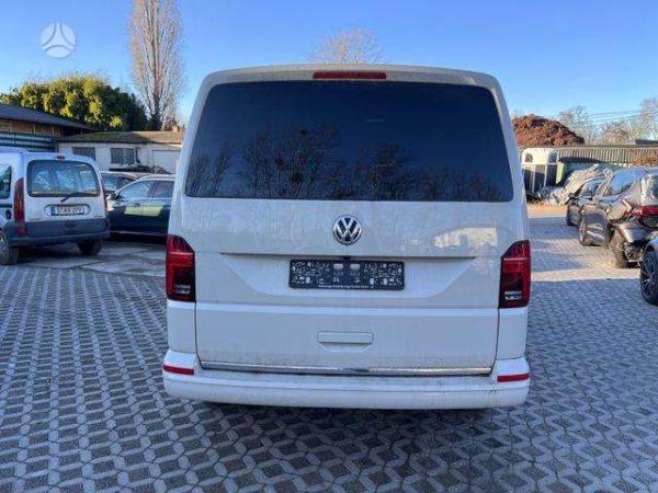 Balts Volkswagen Caravelle 2023 Panevēža, ar dzinēja tilpumu 2.00 L un nobraukumu 25 tūkst. km par 22000 €, foto 3 vietnē AUTOMOTO.COM.LV