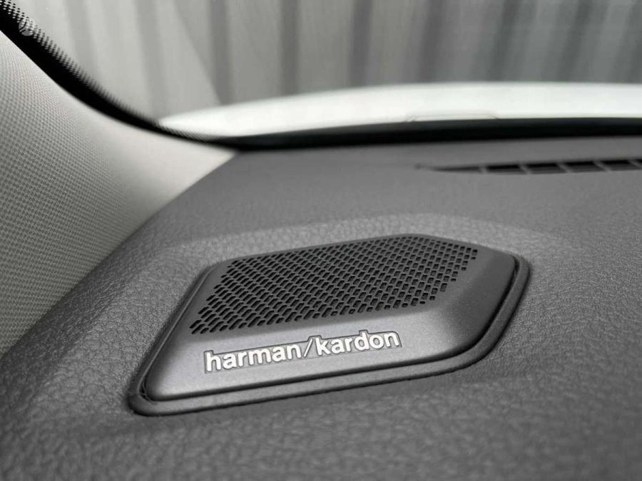 Balts Volkswagen Caravelle 2026 Viļņa, ar dzinēja tilpumu 2.00 L un nobraukumu 0 tūkst. km par 61900 €, foto 28 vietnē AUTOMOTO.COM.LV