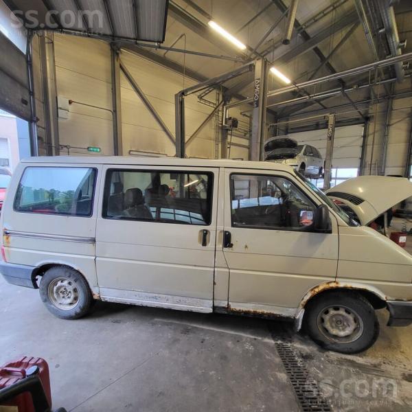 Белый Фольксваген Каравелла 1993 в Валмиера, объемом двигателя 1.90 л и пробегом 546 тыс. км за 1300 €, фото 6 на AUTOMOTO.COM.LV
