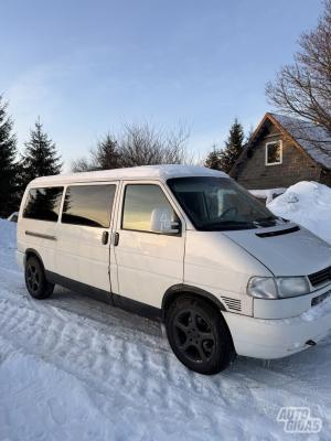 Balts Volkswagen Caravelle 1997 Rietavas, ar dzinēja tilpumu 2.50 L un nobraukumu 421 tūkst. km par 3000 €, foto 2 vietnē AUTOMOTO.COM.LV