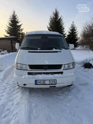 Balts Volkswagen Caravelle 1997 Rietavas, ar dzinēja tilpumu 2.50 L un nobraukumu 421 tūkst. km par 3000 €, foto 3 vietnē AUTOMOTO.COM.LV