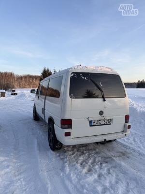 Balts Volkswagen Caravelle 1997 Rietavas, ar dzinēja tilpumu 2.50 L un nobraukumu 421 tūkst. km par 3000 €, foto 4 vietnē AUTOMOTO.COM.LV