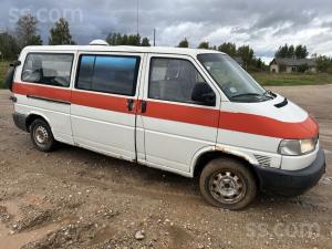 Balts Volkswagen Caravelle 1999 Rēzekne, ar dzinēja tilpumu 2.50 L un nobraukumu 600 tūkst. km par 3400 €, foto 10 vietnē AUTOMOTO.COM.LV