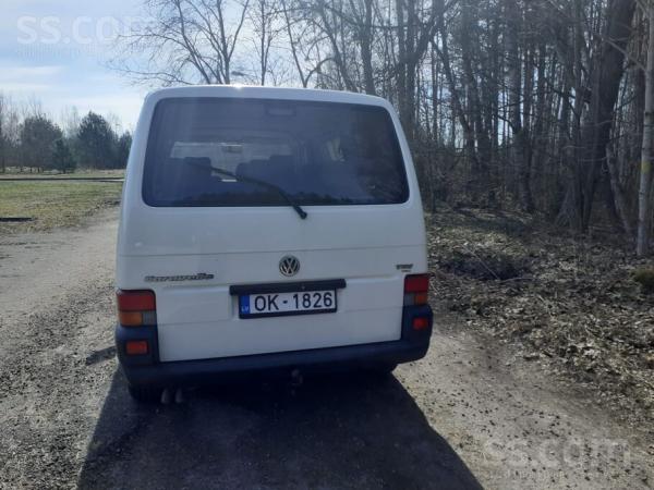 Белый Фольксваген Каравелла 2000 в Даугавпилс, объемом двигателя 2.50 л и пробегом 440 тыс. км за 4900 €, фото 3 на AUTOMOTO.COM.LV