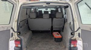Balts Volkswagen Caravelle 2002 Alūksne, ar dzinēja tilpumu 2.80 L un nobraukumu 469 tūkst. km par 2150 €, foto 8 vietnē AUTOMOTO.COM.LV