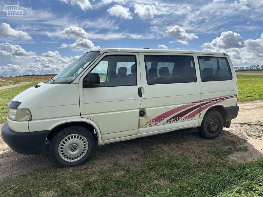 Белый Фольксваген Каравелла 2002 в Арёгала, объемом двигателя 2.50 л и пробегом 560 тыс. км за 2000 €, фото 3 на AUTOMOTO.COM.LV