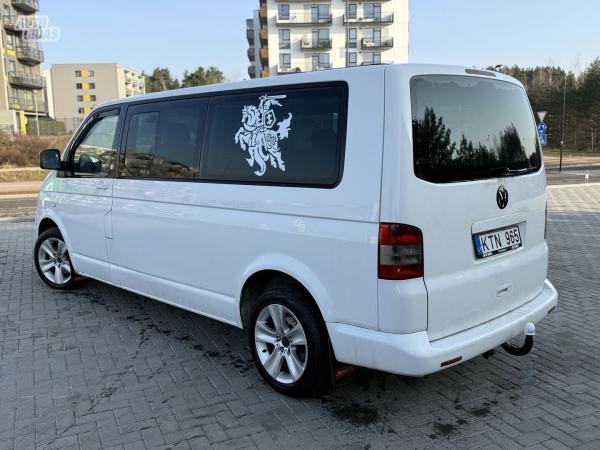 White Volkswagen Caravelle 2005 in Vilnius, with an engine capacity of 2.50 L and mileage of 340 thousand km for 4450 €, photo 4 on AUTOMOTO.COM.LV