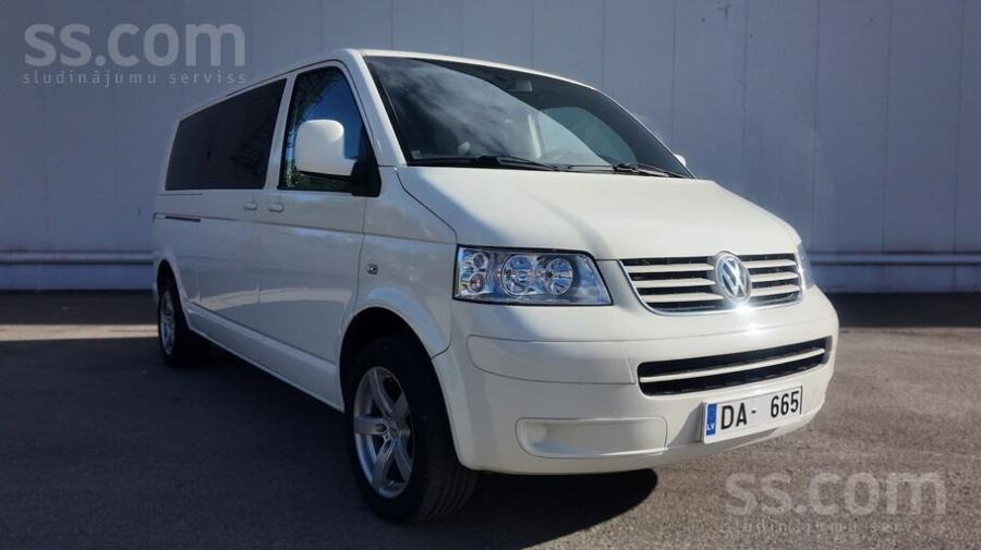 Balts Volkswagen Caravelle 2007 Jelgava, ar dzinēja tilpumu 2.50 L un nobraukumu 425 tūkst. km par 9900 €, foto 1 vietnē AUTOMOTO.COM.LV