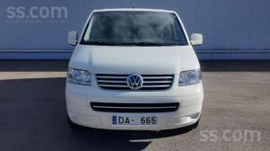 Balts Volkswagen Caravelle 2007 Jelgava, ar dzinēja tilpumu 2.50 L un nobraukumu 425 tūkst. km par 9900 €, foto 2 vietnē AUTOMOTO.COM.LV