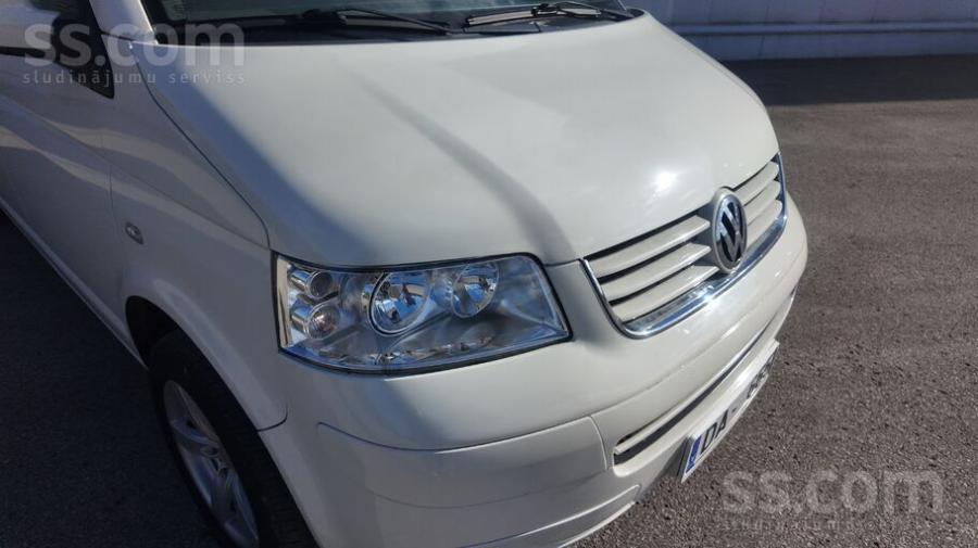 Balts Volkswagen Caravelle 2007 Jelgava, ar dzinēja tilpumu 2.50 L un nobraukumu 425 tūkst. km par 9900 €, foto 21 vietnē AUTOMOTO.COM.LV