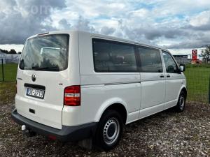 Balts Volkswagen Caravelle 2007 Saldus, ar dzinēja tilpumu 2.50 L un nobraukumu 283 tūkst. km par 6690 €, foto 3 vietnē AUTOMOTO.COM.LV
