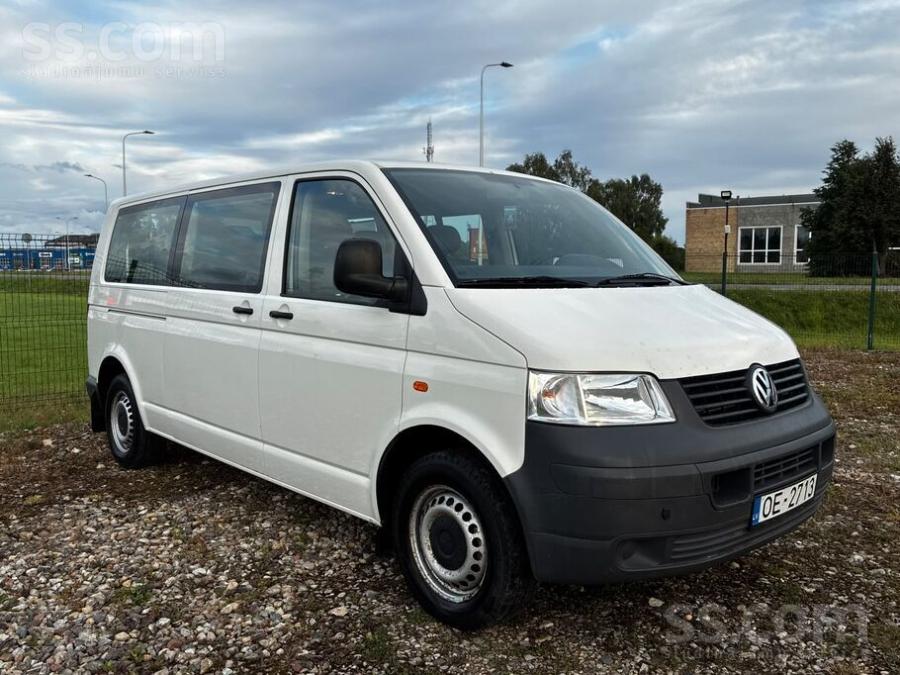 Balts Volkswagen Caravelle 2007 Saldus, ar dzinēja tilpumu 2.50 L un nobraukumu 283 tūkst. km par 6690 €, foto 4 vietnē AUTOMOTO.COM.LV