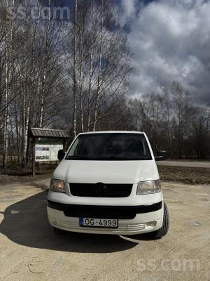 Белый Фольксваген Каравелла 2008 в Резекне, объемом двигателя 1.90 л и пробегом 347 тыс. км за 7000 €, фото 3 на AUTOMOTO.COM.LV