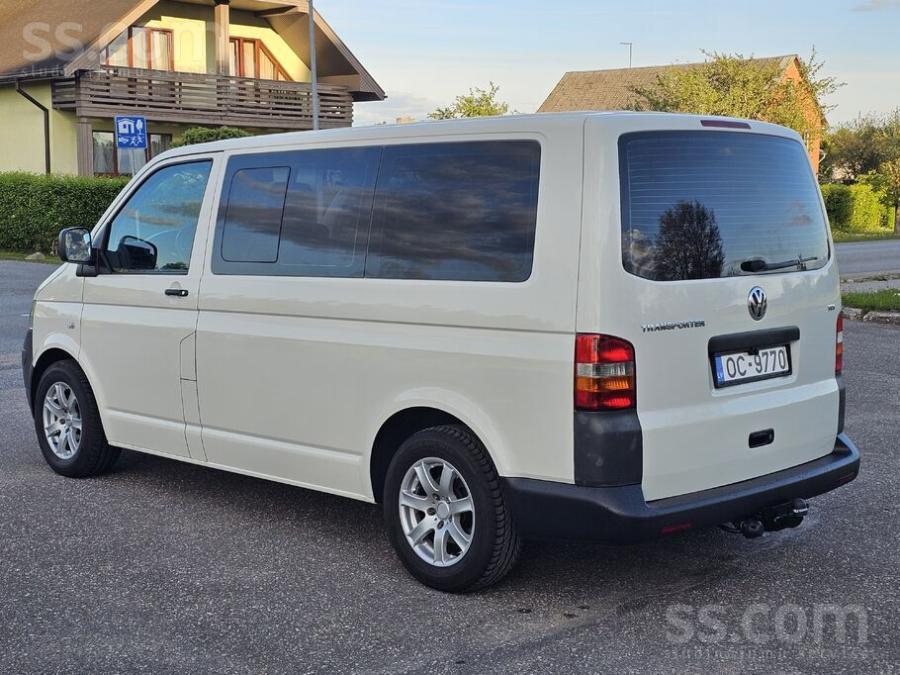 Balts Volkswagen Caravelle 2009 Cēsis, ar dzinēja tilpumu 1.90 L un nobraukumu 298 tūkst. km par 8590 €, foto 5 vietnē AUTOMOTO.COM.LV