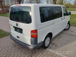 White Volkswagen Caravelle 2009 in Ogre, with an engine capacity of 1.90 L and mileage of 219 thousand km for 51 €, photo 3 on AUTOMOTO.COM.LV