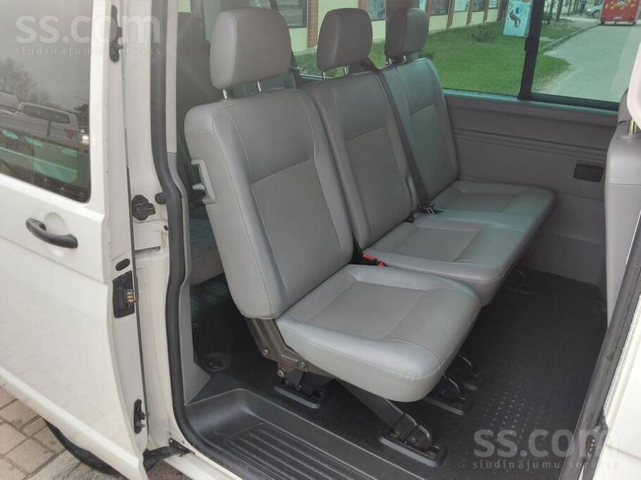 White Volkswagen Caravelle 2009 in Ogre, with an engine capacity of 1.90 L and mileage of 219 thousand km for 51 €, photo 14 on AUTOMOTO.COM.LV