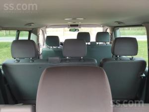 White Volkswagen Caravelle 2009 in Ogre, with an engine capacity of 1.90 L and mileage of 219 thousand km for 51 €, photo 17 on AUTOMOTO.COM.LV