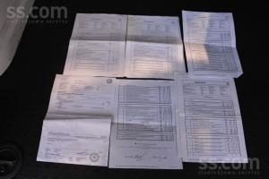 Balts Volkswagen Caravelle 2011 Rīga, ar dzinēja tilpumu 2.00 L un nobraukumu 305 tūkst. km par 10499 €, foto 8 vietnē AUTOMOTO.COM.LV