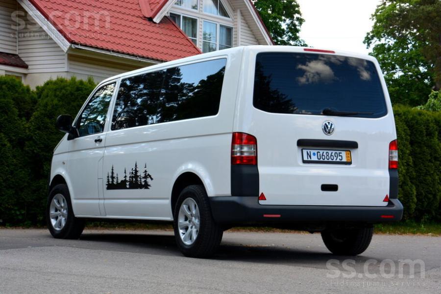 Balts Volkswagen Caravelle 2011 Rīga, ar dzinēja tilpumu 2.00 L un nobraukumu 305 tūkst. km par 10499 €, foto 13 vietnē AUTOMOTO.COM.LV
