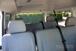 Balts Volkswagen Caravelle 2011 Rīga, ar dzinēja tilpumu 2.00 L un nobraukumu 305 tūkst. km par 10499 €, foto 22 vietnē AUTOMOTO.COM.LV