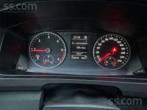 Balts Volkswagen Caravelle 2017 Ogre, ar dzinēja tilpumu 2.00 L un nobraukumu 235 tūkst. km par 20500 €, foto 12 vietnē AUTOMOTO.COM.LV