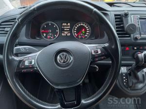 Balts Volkswagen Caravelle 2017 Ogre, ar dzinēja tilpumu 2.00 L un nobraukumu 235 tūkst. km par 20500 €, foto 13 vietnē AUTOMOTO.COM.LV
