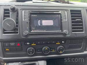 Balts Volkswagen Caravelle 2017 Ogre, ar dzinēja tilpumu 2.00 L un nobraukumu 235 tūkst. km par 20500 €, foto 15 vietnē AUTOMOTO.COM.LV