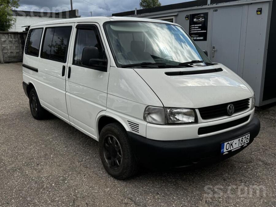 Balts Volkswagen Caravelle 2000 Daugavpils, ar dzinēja tilpumu 2.50 L un nobraukumu 0 tūkst. km par 4690 €, foto 1 vietnē AUTOMOTO.COM.LV