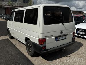Balts Volkswagen Caravelle 2000 Daugavpils, ar dzinēja tilpumu 2.50 L un nobraukumu 0 tūkst. km par 4690 €, foto 5 vietnē AUTOMOTO.COM.LV