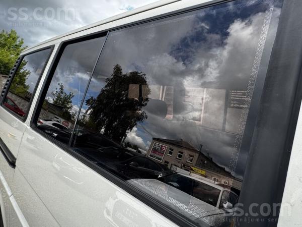 Balts Volkswagen Caravelle 2000 Daugavpils, ar dzinēja tilpumu 2.50 L un nobraukumu 0 tūkst. km par 4690 €, foto 8 vietnē AUTOMOTO.COM.LV