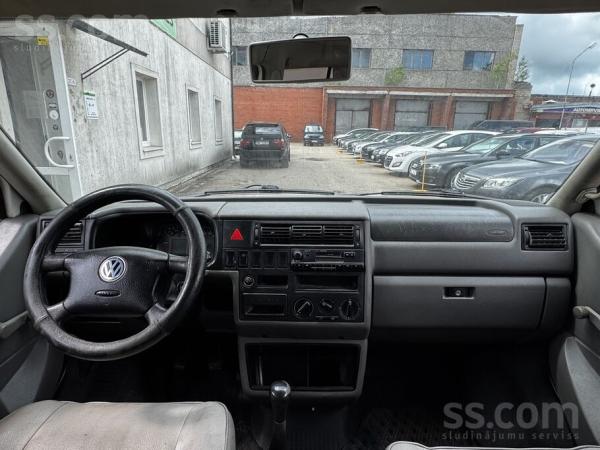 Balts Volkswagen Caravelle 2000 Daugavpils, ar dzinēja tilpumu 2.50 L un nobraukumu 0 tūkst. km par 4690 €, foto 9 vietnē AUTOMOTO.COM.LV
