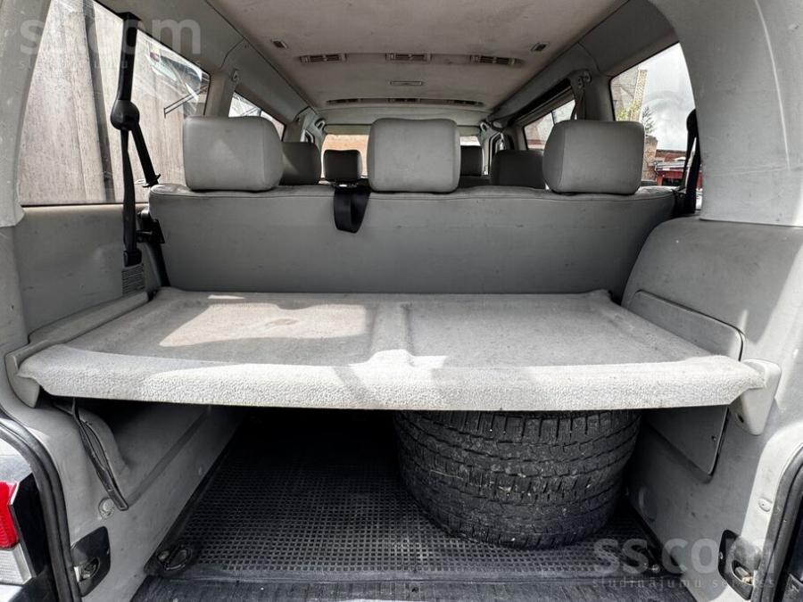 Balts Volkswagen Caravelle 2000 Daugavpils, ar dzinēja tilpumu 2.50 L un nobraukumu 0 tūkst. km par 4690 €, foto 17 vietnē AUTOMOTO.COM.LV