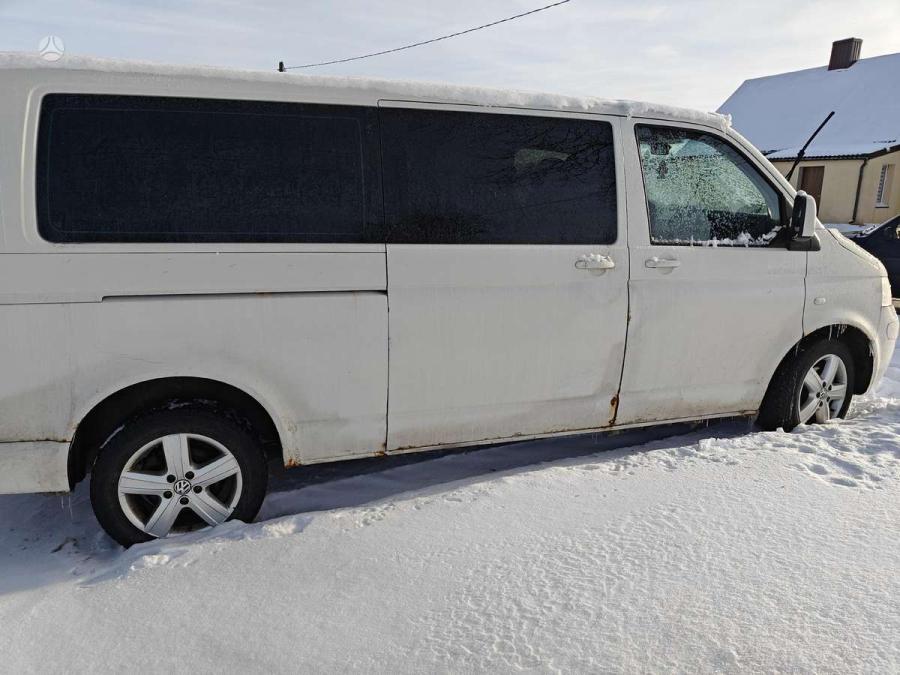 Balts Volkswagen Caravelle 2006 Kelmė, ar dzinēja tilpumu 1.90 L un nobraukumu 388 tūkst. km par 3700 €, foto 3 vietnē AUTOMOTO.COM.LV