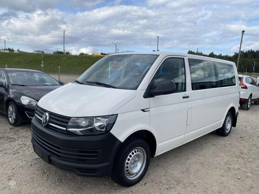 Balts Volkswagen Caravelle 2017 Viļņa, ar dzinēja tilpumu 1.97 L un nobraukumu 498 tūkst. km par 7800 €, foto 3 vietnē AUTOMOTO.COM.LV