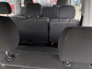 Balts Volkswagen Caravelle 2017 Viļņa, ar dzinēja tilpumu 1.97 L un nobraukumu 498 tūkst. km par 7800 €, foto 15 vietnē AUTOMOTO.COM.LV