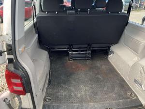 Balts Volkswagen Caravelle 2017 Viļņa, ar dzinēja tilpumu 1.97 L un nobraukumu 498 tūkst. km par 7800 €, foto 23 vietnē AUTOMOTO.COM.LV