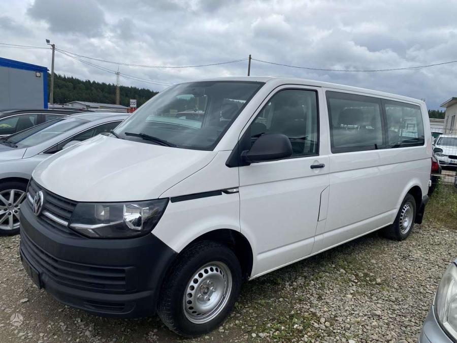 Balts Volkswagen Caravelle 2017 Viļņa, ar dzinēja tilpumu 1.97 L un nobraukumu 498 tūkst. km par 7800 €, foto 3 vietnē AUTOMOTO.COM.LV