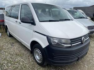 Balts Volkswagen Caravelle 2017 Viļņa, ar dzinēja tilpumu 1.97 L un nobraukumu 498 tūkst. km par 7800 €, foto 6 vietnē AUTOMOTO.COM.LV