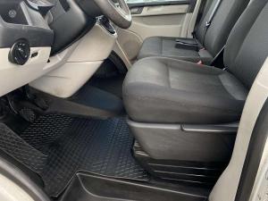Balts Volkswagen Caravelle 2017 Viļņa, ar dzinēja tilpumu 1.97 L un nobraukumu 498 tūkst. km par 7800 €, foto 12 vietnē AUTOMOTO.COM.LV