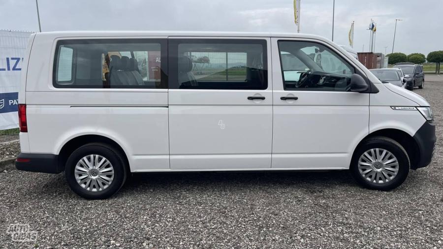 Balts Volkswagen Caravelle 2022 Marijampole, ar dzinēja tilpumu 2.00 L un nobraukumu 145 tūkst. km par 26500 €, foto 5 vietnē AUTOMOTO.COM.LV