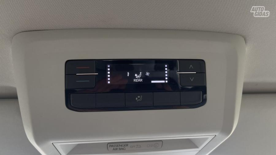 Balts Volkswagen Caravelle 2022 Marijampole, ar dzinēja tilpumu 2.00 L un nobraukumu 145 tūkst. km par 26500 €, foto 28 vietnē AUTOMOTO.COM.LV
