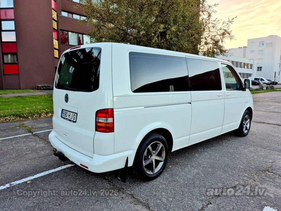 Белый Фольксваген Каравелла 2005 в Таллин, объемом двигателя 2.50 л и пробегом 381 тыс. км за 3990 €, фото 7 на AUTOMOTO.COM.LV