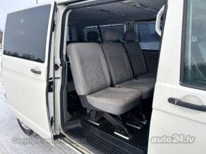 White Volkswagen Caravelle 2006 in Otepaa, with an engine capacity of 2.50 L and mileage of 307 thousand km for 5300 €, photo 7 on AUTOMOTO.COM.LV