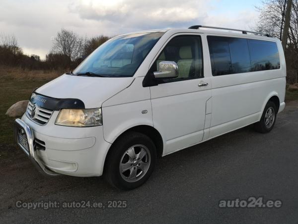 White Volkswagen Caravelle 2007 in Tallinn, with an engine capacity of 2.50 L and mileage of 395 thousand km for 5990 €, photo 3 on AUTOMOTO.COM.LV